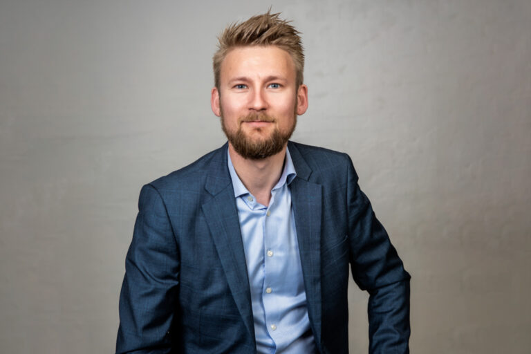 Peter Kofod kræver opstramning i Kriminalforsorgen efter dokumentar ...